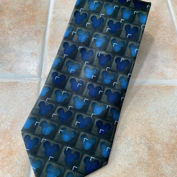 Disney | Accessories | Walt Disney Tie | Poshmark